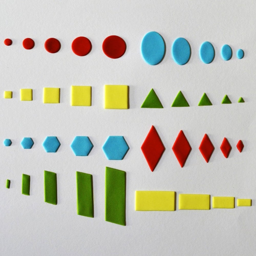 Essential Shapes - geometriniai įspaudai-pjovikliai - Tasty Fun